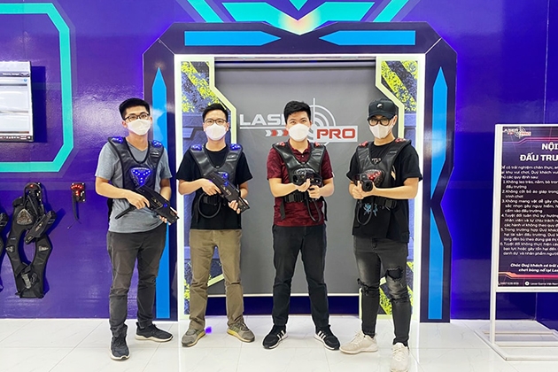 Vé bắn súng Laser Pro 1 người - Áp dụng cho team 8 - 12 người tại Laser Pro Aeon Mall Long Biên